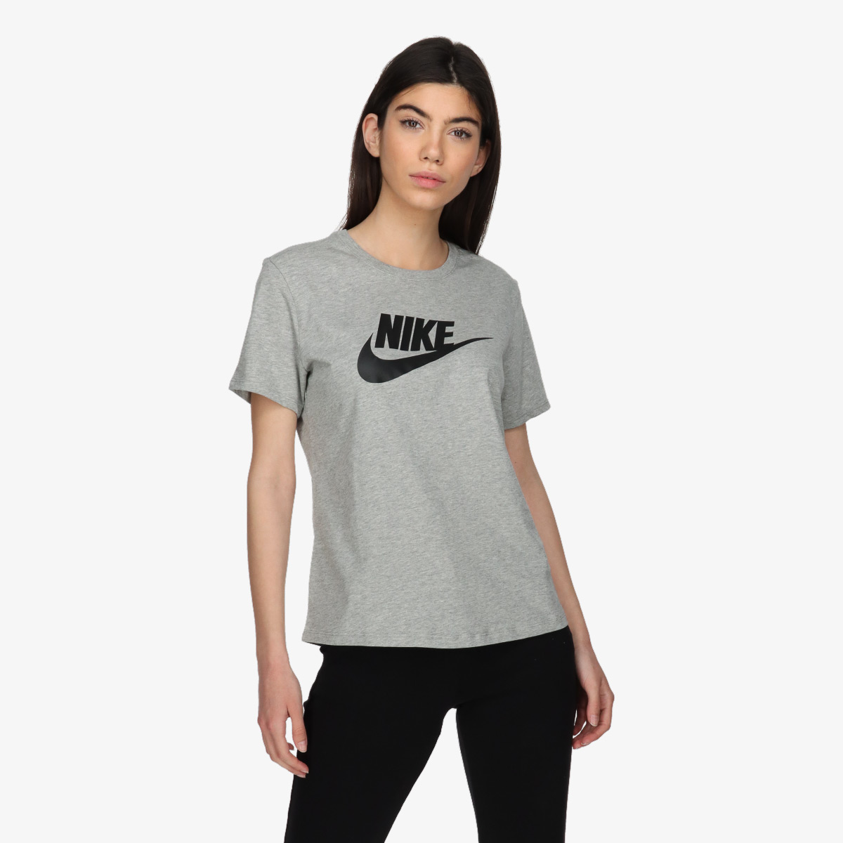 Nike Sportswear Essentials | Sport Vision