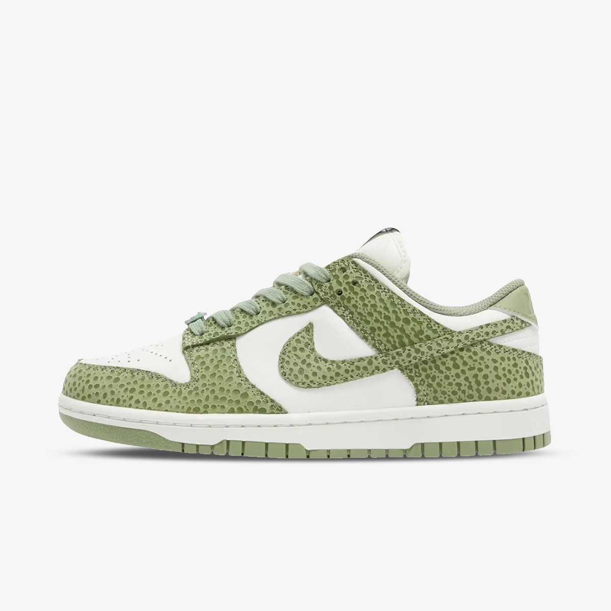 Nike Dunk Low Premium | Sport Vision